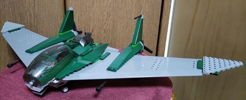 LEGO 7683 Fight on the Flying Wing INDIANA JONES RAIDERS OF THE LOST ...