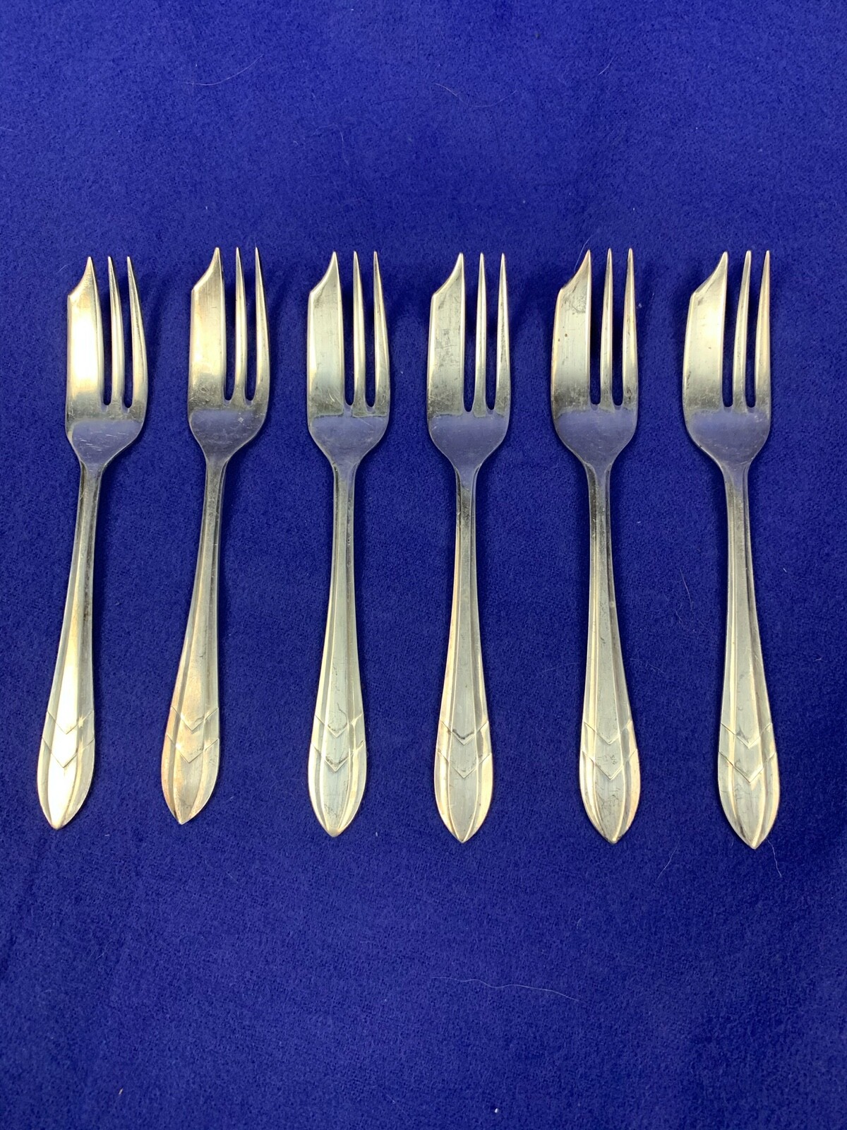 SHEFFIELD ENGLAND SILVER PLATE PASTRY CAVIAR DESSERT FORK EPNS M.S.LTD ...