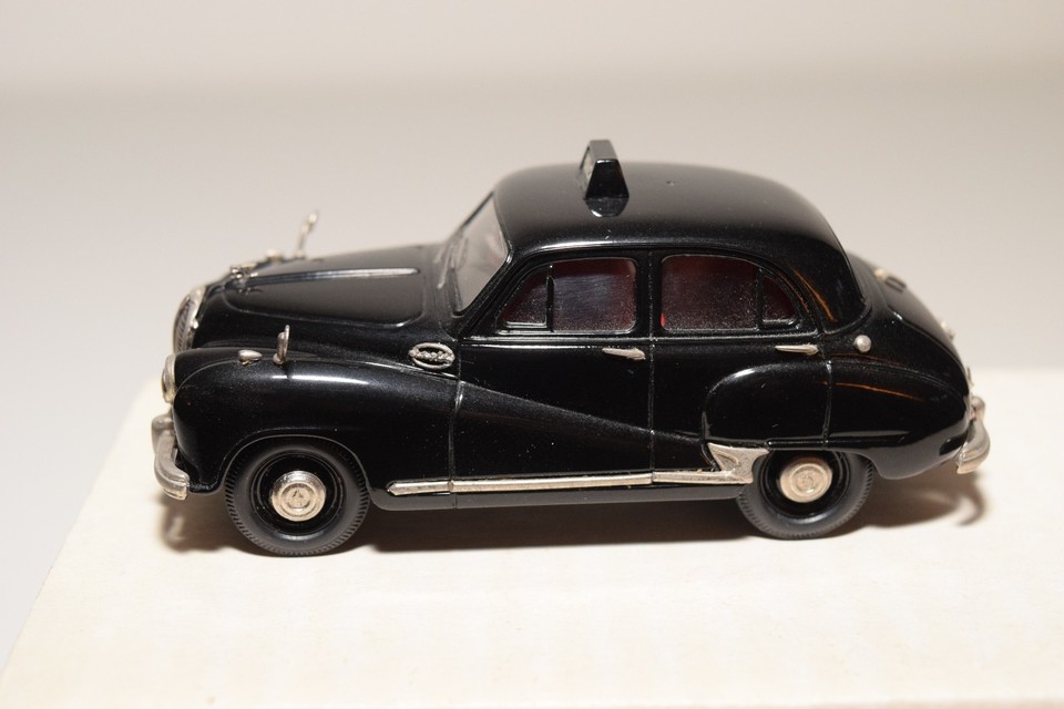 * JEMINI KENNA MODELS AUSTIN A70 HEREFORD NOTTINGHAMSHIRE POLICE MIB 21 ...