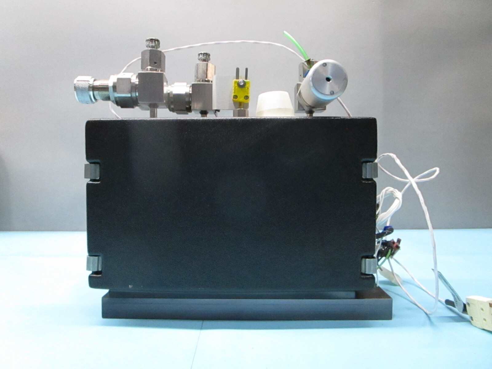 AMAT P5000 PECVD AMPULE WITH HEATER AND TC, 117413 | eBay