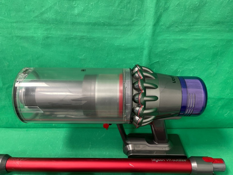 Dyson Outsize Extra Cordless Stick Vacuum Cleaner - Red (SV16) | eBay