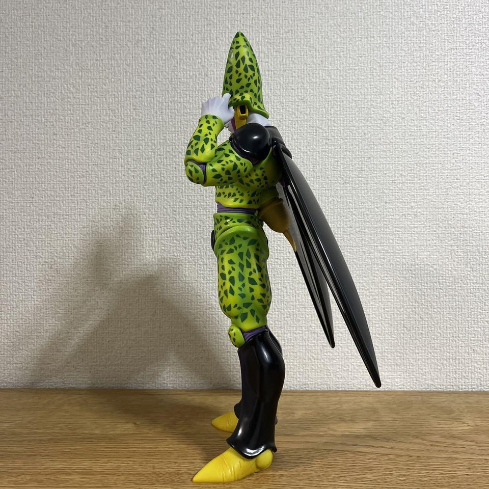 Ichiban Kuji Perfect Cell Figure Prize A Dragon Ball Duel to the Future ...