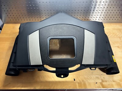 2011 Mercedes Benz GLK-350 upper engine cover air cleaner box intake ...