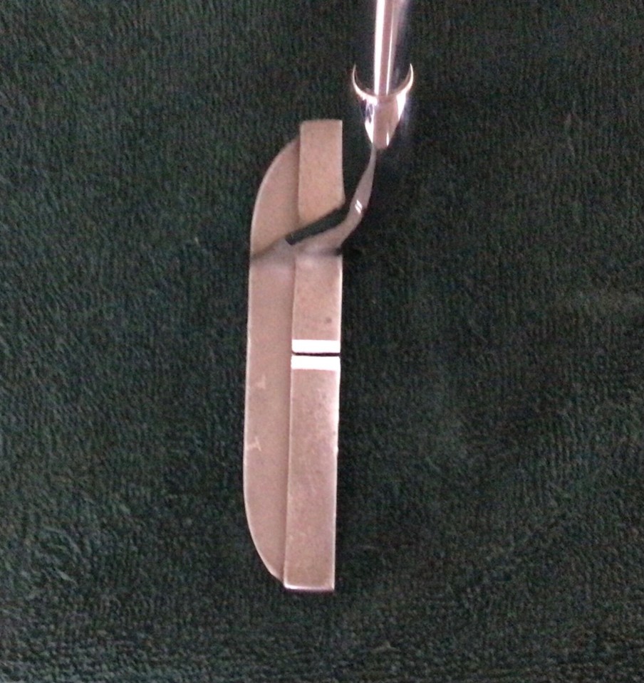 AXALINE - 66 PUTTER Right Handed excellent condition 35” | eBay