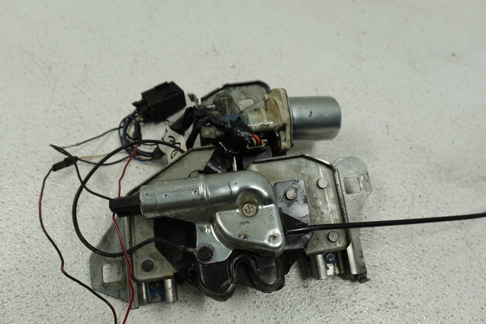 85-90 OEM Chevy Camaro Firebird Trunk Pull Down Motor Hatch Power ...
