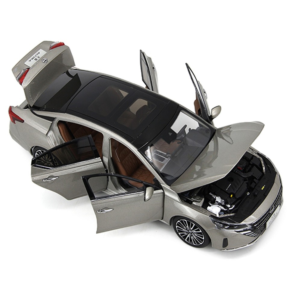 1:18 Scale Paudi Nissan Altima Teana 2022 Silver Diecast Model ...