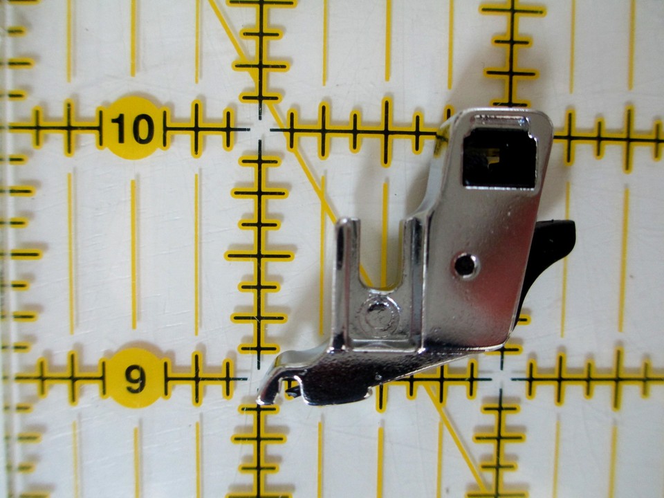 PRESSER FOOT HOLDER / SHANK * SINGER QUANTUM XL-3400 XL-400 CE100 CE350 ...