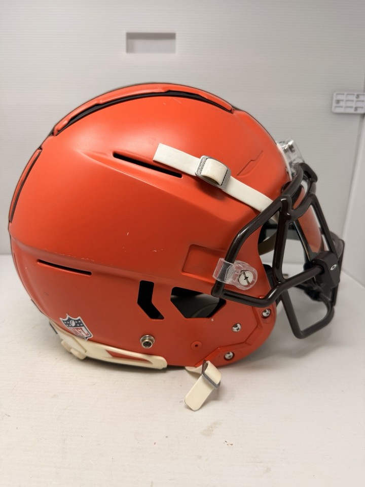 Duke Johnson Cleveland Browns NFL Game Used Schutt Helmet | eBay