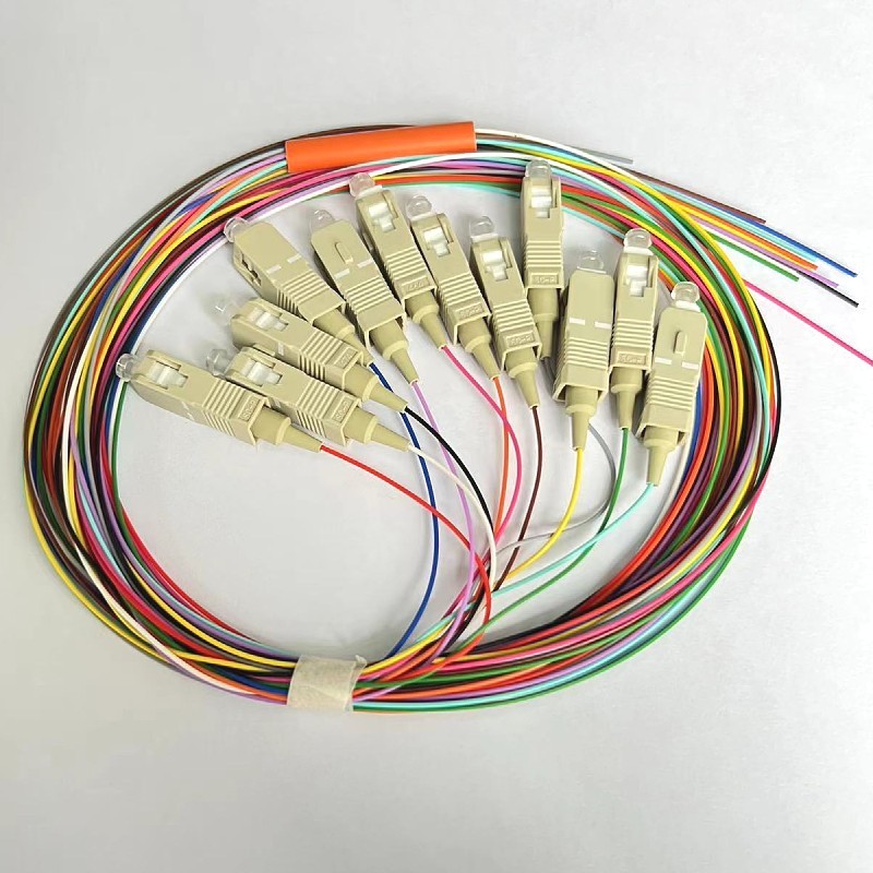 LC/SC/FC/ST UPC APC Fiber Optic Patch Cable 1m 1.5m Fanout Fiber ...