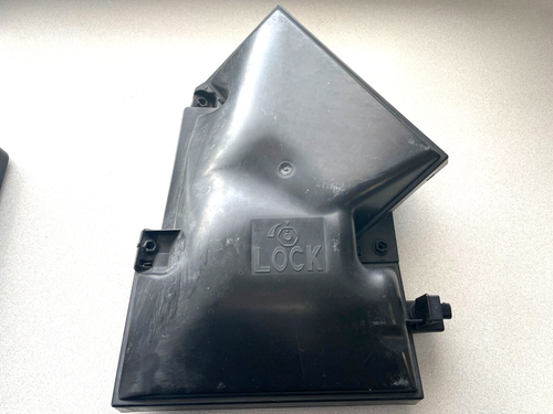 2007-2013 BMW X5 3.0Si E70 ~ UPPER AIR FILTER COVER ~ 64316945575 | eBay