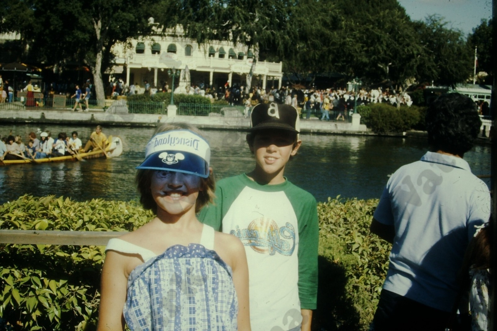 1980 candid of kids at Disneyland Original 35mm SLIDE Ec9 | eBay