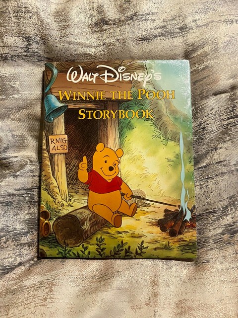 Walt Disney's Winnie the Pooh Storybook (1989, Hardcover) for sale ...