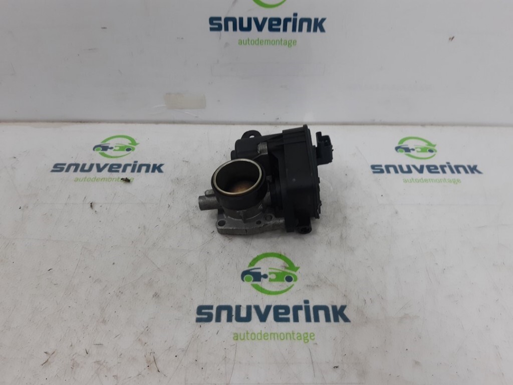 BOITIER PAPILLON Citroën C4 Cactus (0B/0P) 2015 9673622380 / 9842632980 ...