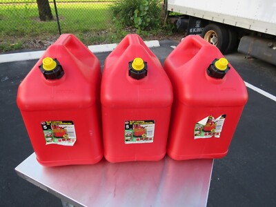 Oil & Gas - Blitz 5 Gallon Gas Can