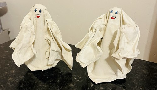 Paper Mache Halloween Smiling Ghost Figurine Set Of 2 Holiday | eBay