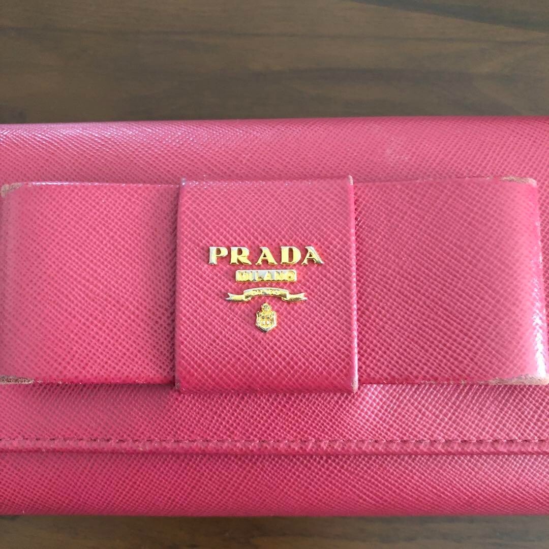 PRADA Logo Saffiano Ribbon Bifold Long Wallet Pink Le… - Gem