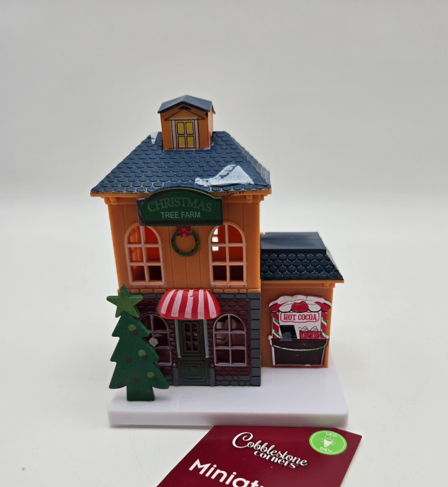 Cobblestone Corners Miniatures 5" Christmas Village LED Holiday NEW ...