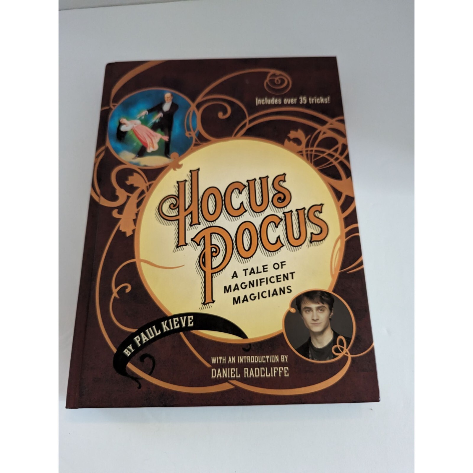 HC Magic Book Hocus Pocus 35 tricks A tale of Magnificent Magicians ...
