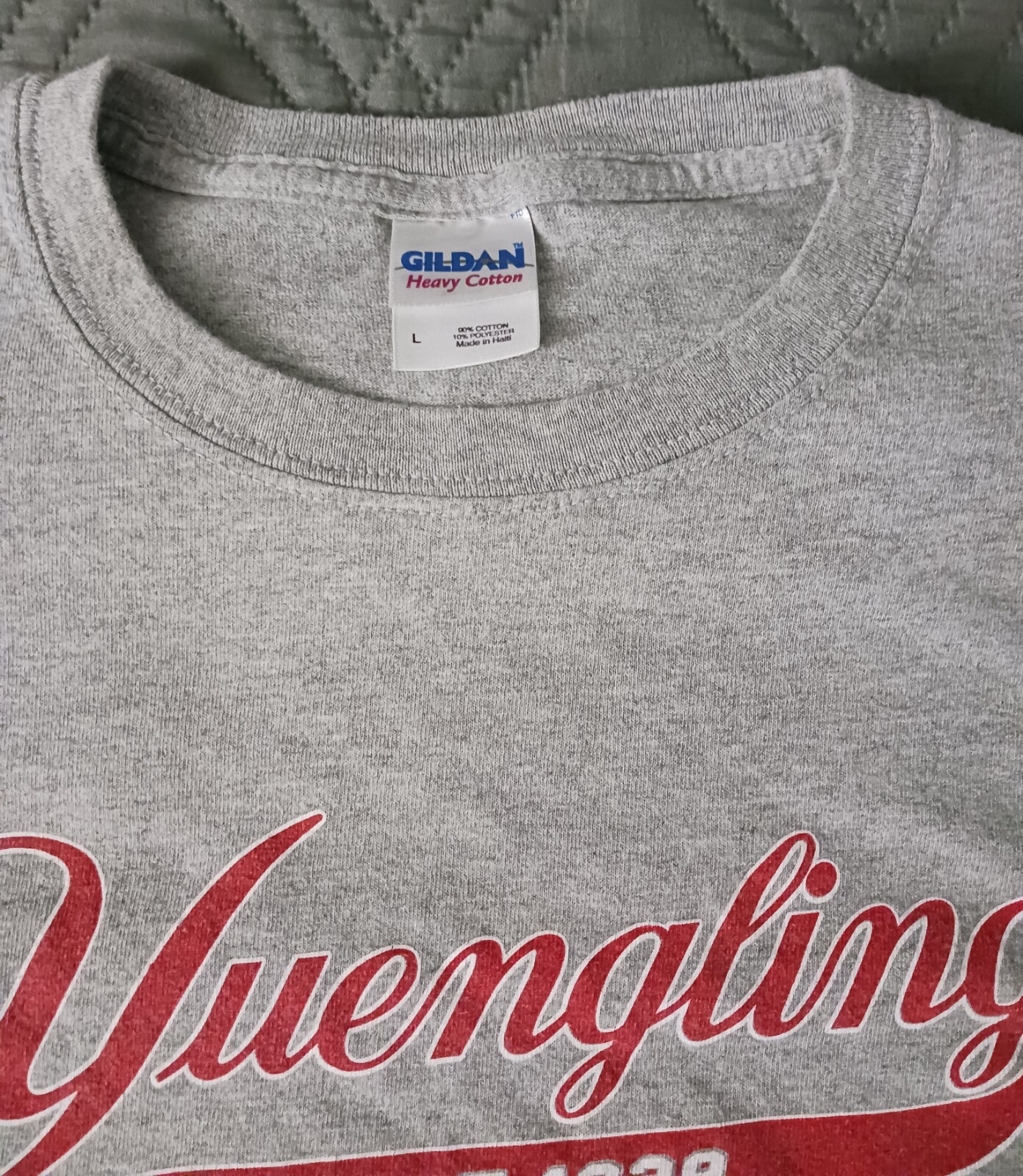 Vintage T-Shirt Yuengling Since 1829 Logo Mens Size L… - Gem