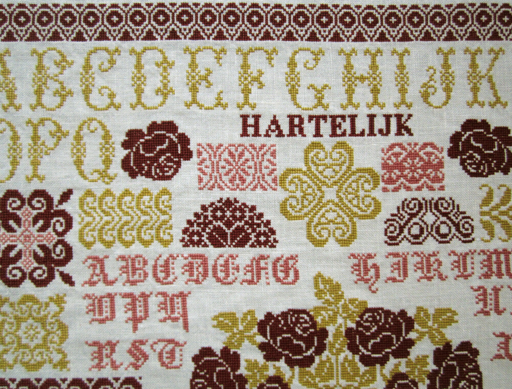 BEAUTIFUL! DUTCH COMPLETED CROSS STITCH SAMPLER JAN HOUTMAN FLOWERS ...
