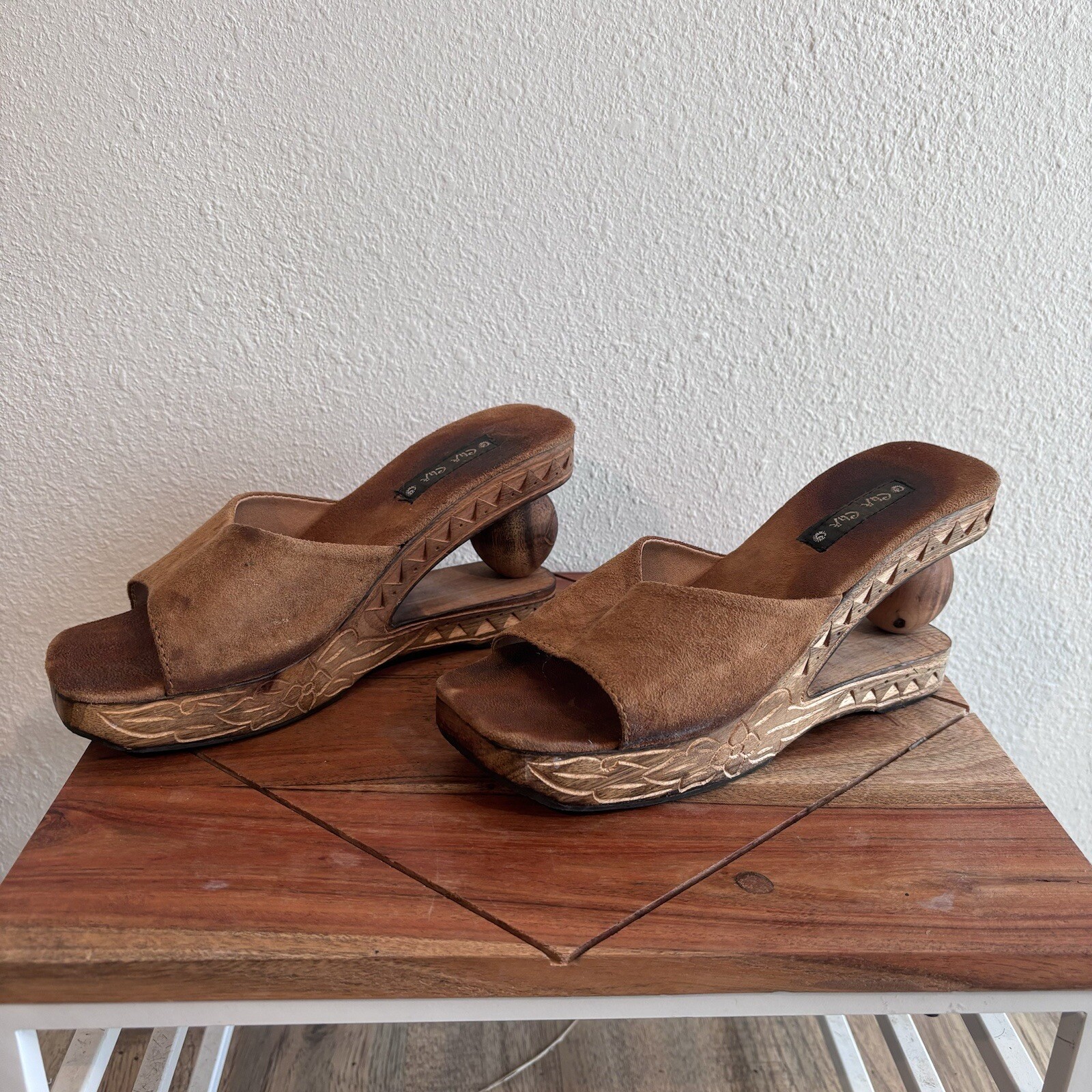 Vintage CHA CHA 1960s Wood Carved Wedge Sandals Women… - Gem
