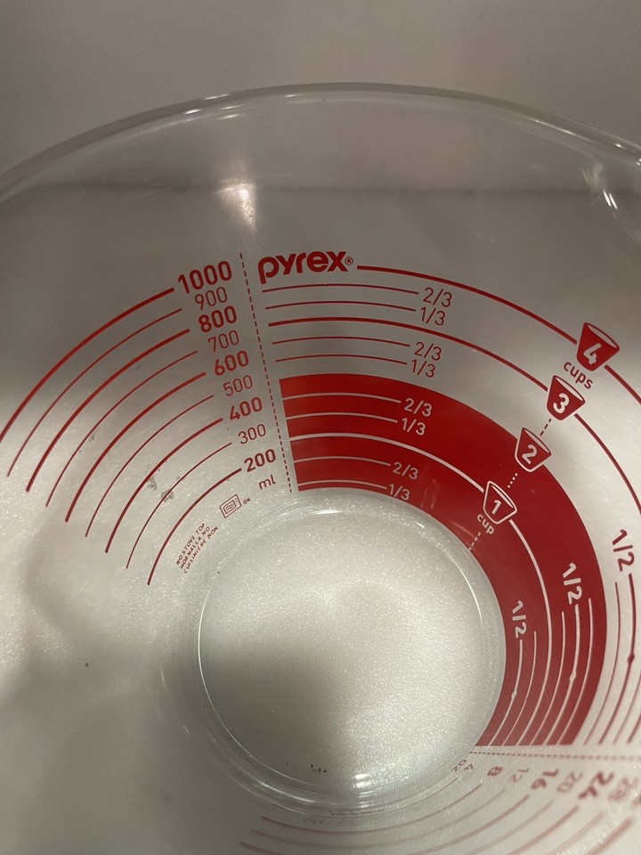 Vintage Pyrex 4 Cup Measuring Cup Red Reverse Read Open Handle Slanted ...