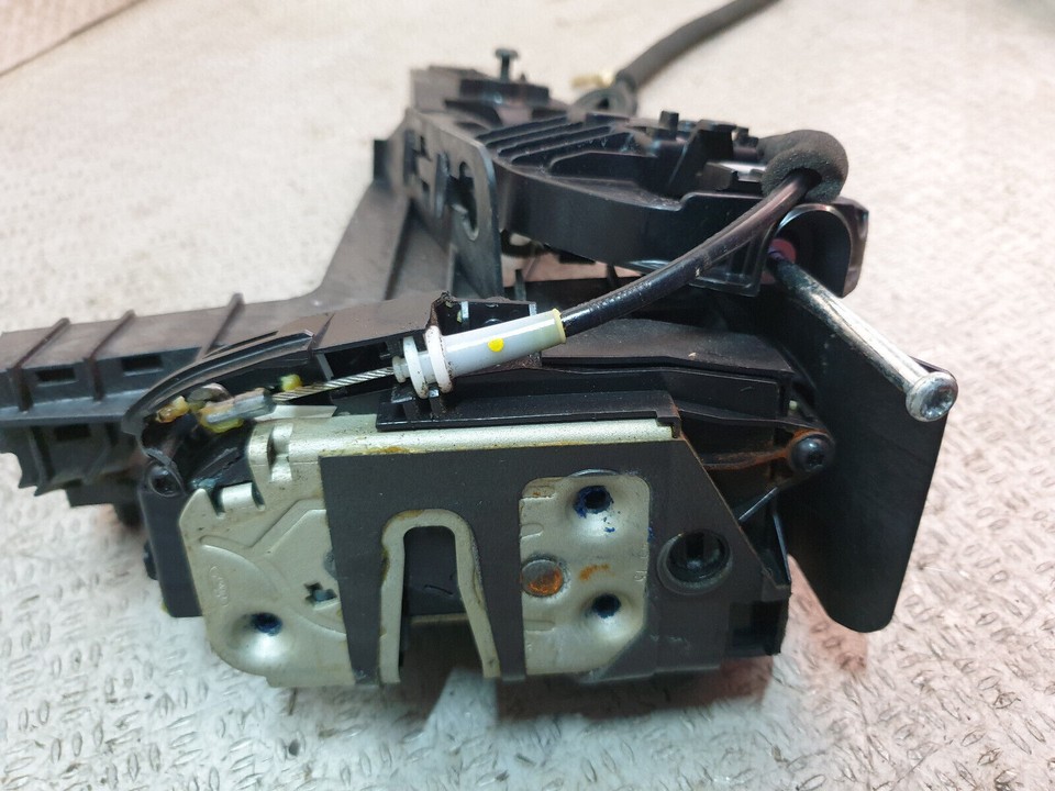 FORD S-MAX MK2 2015 - 2019 PASSENGER SIDE REAR DOOR LOCK MECHANISM EM2A ...