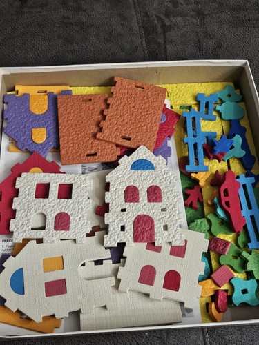 Lauri Land Foam Puzzle Neighborhood Starter Playset Little Builders ...