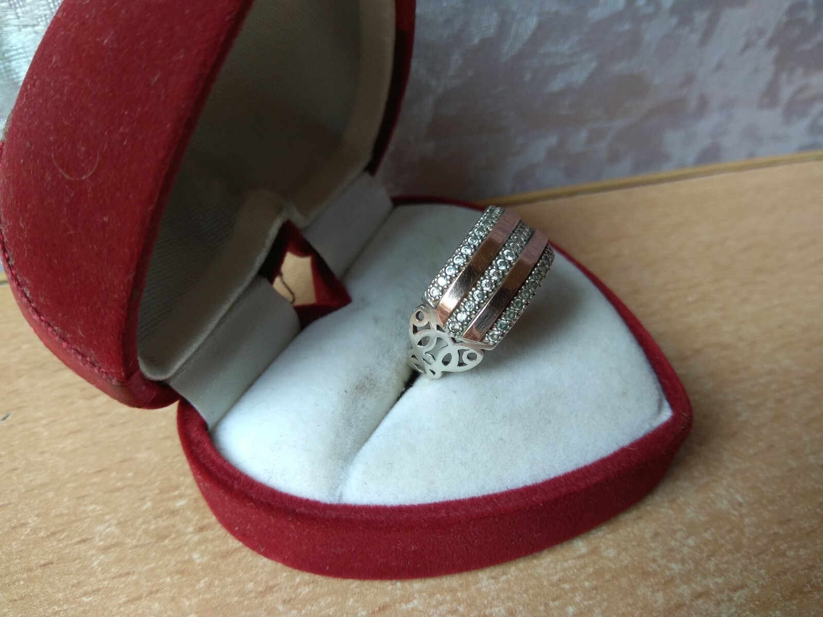 Vintage Ring size 9 SILVER 925 and GOLD stamp 375 Ukraine Signet white ...