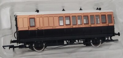 Hattons Genesis 4-wheel Brake Third Coach LSWR Livery. H4-4BT-1301A ...