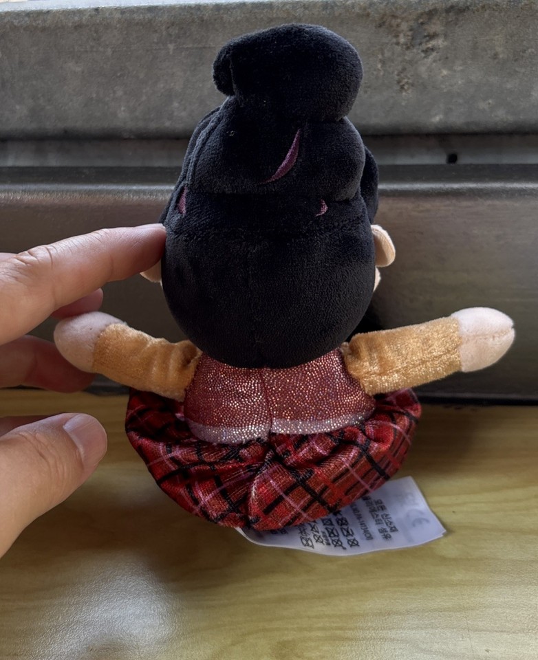 2025 Disney Parks Hocus Pocus Wishables Shimmer Plush Mary Sanderson ...