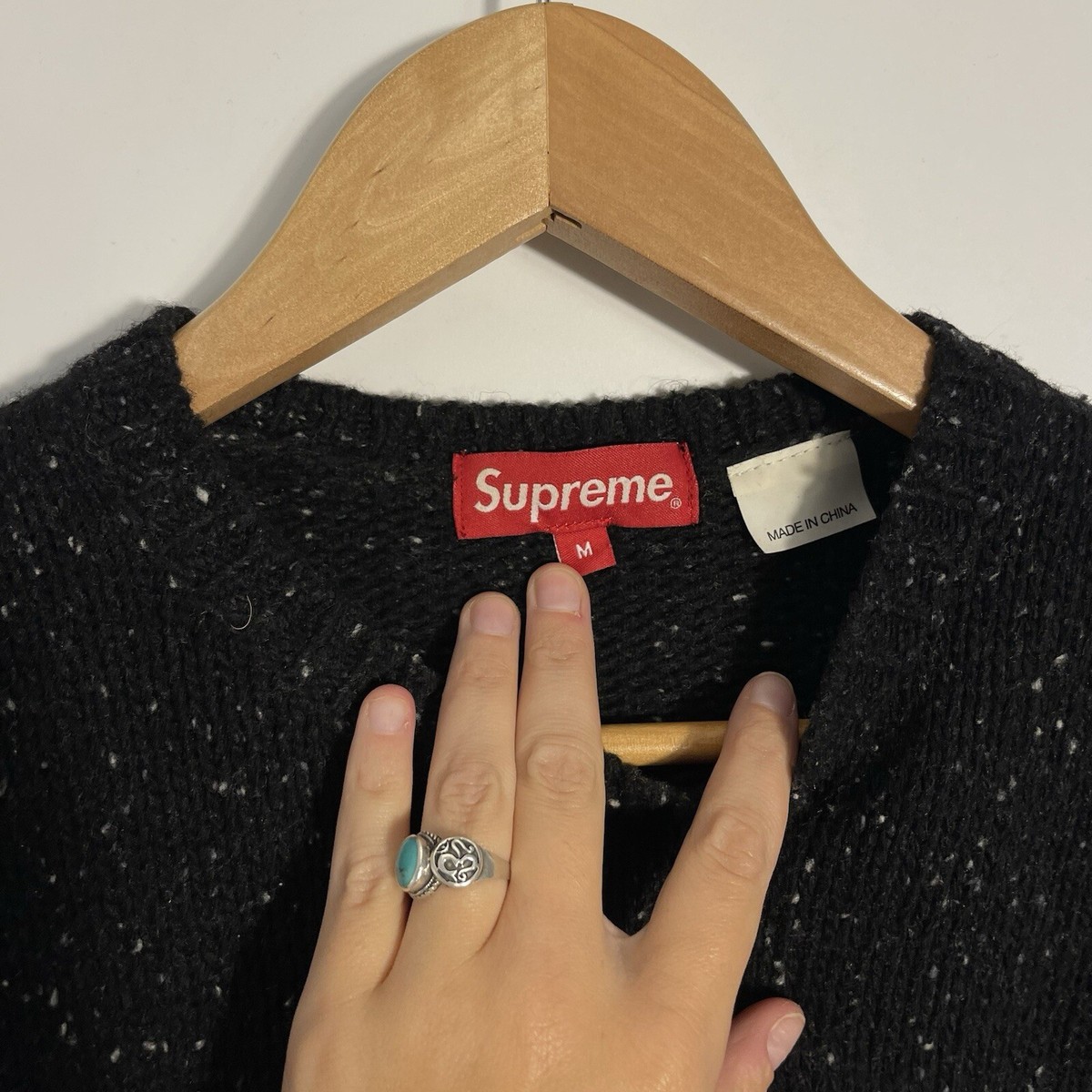 Supreme Small Box Speckle Crewneck RARE size M Black Fall Supreme Small Box Speckle Crewneck RARE size M Black Fall