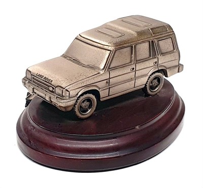 Marque Models 8.5cm Long Pewter On Plinth 2123 - Land Rover Discovery ...