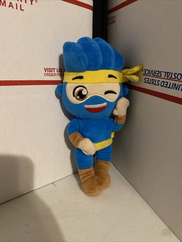 NINJA - 8” Collector Plush - Series 1 #01 “Hi” Wink 889933290296| eBay