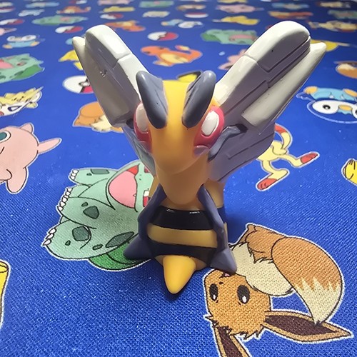 Pokemon Beedrill Figure Finger Puppet 1998 Nintendo Bandai PVC Vintage ...