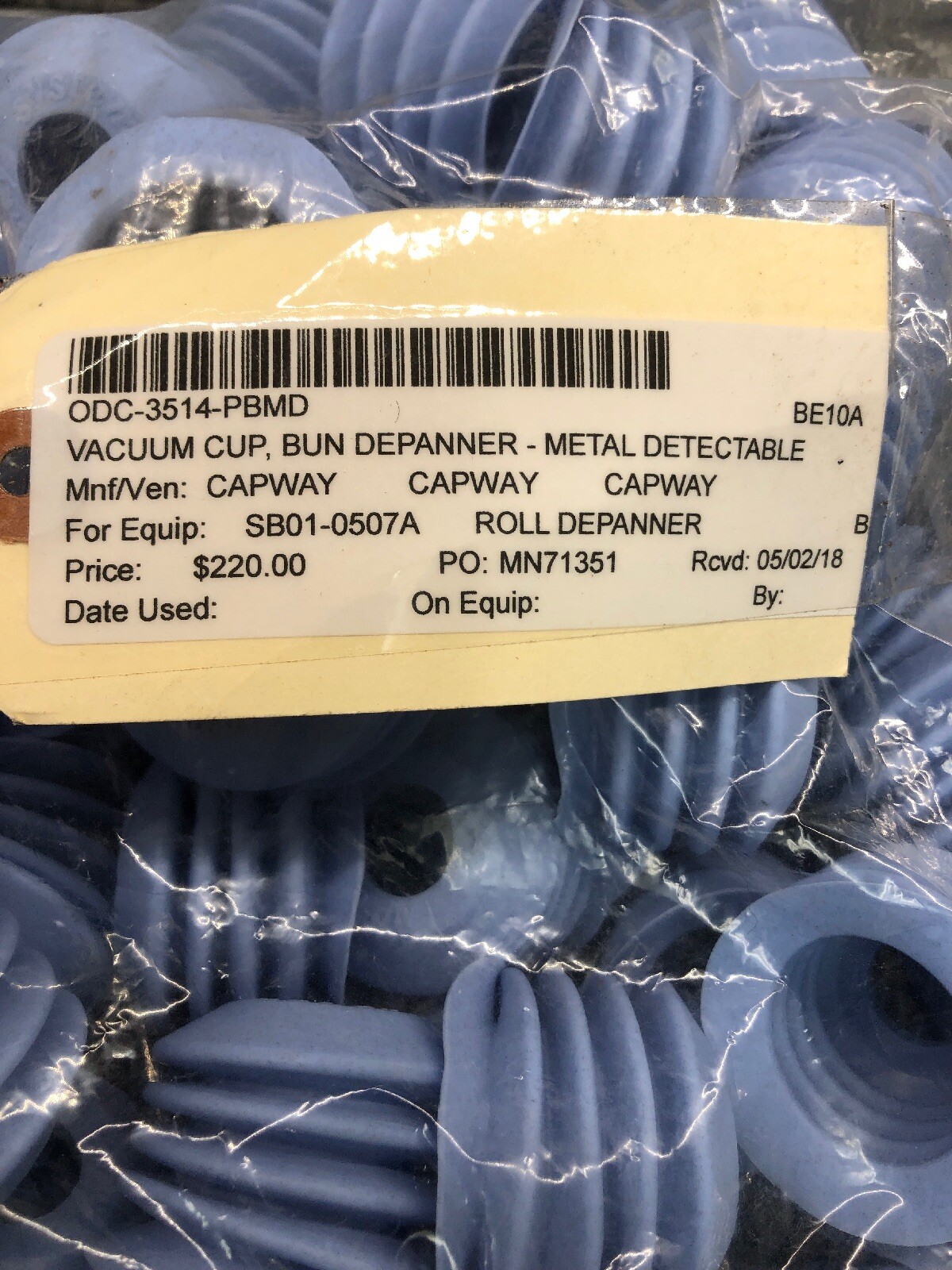 ODC 3514 PBMD SUPER SOFT METAL DETECTABLE Capway Vacuum Cup Bun Roll ...