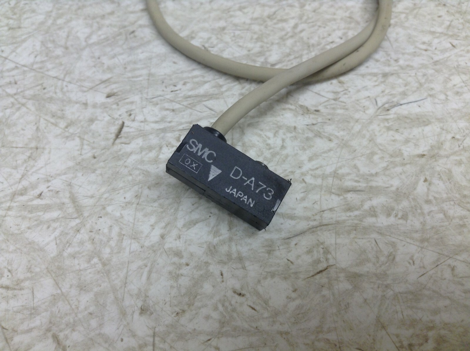 SMC D-A73 Magnetic Reed Switch Sensor DA73 (TSC) | eBay