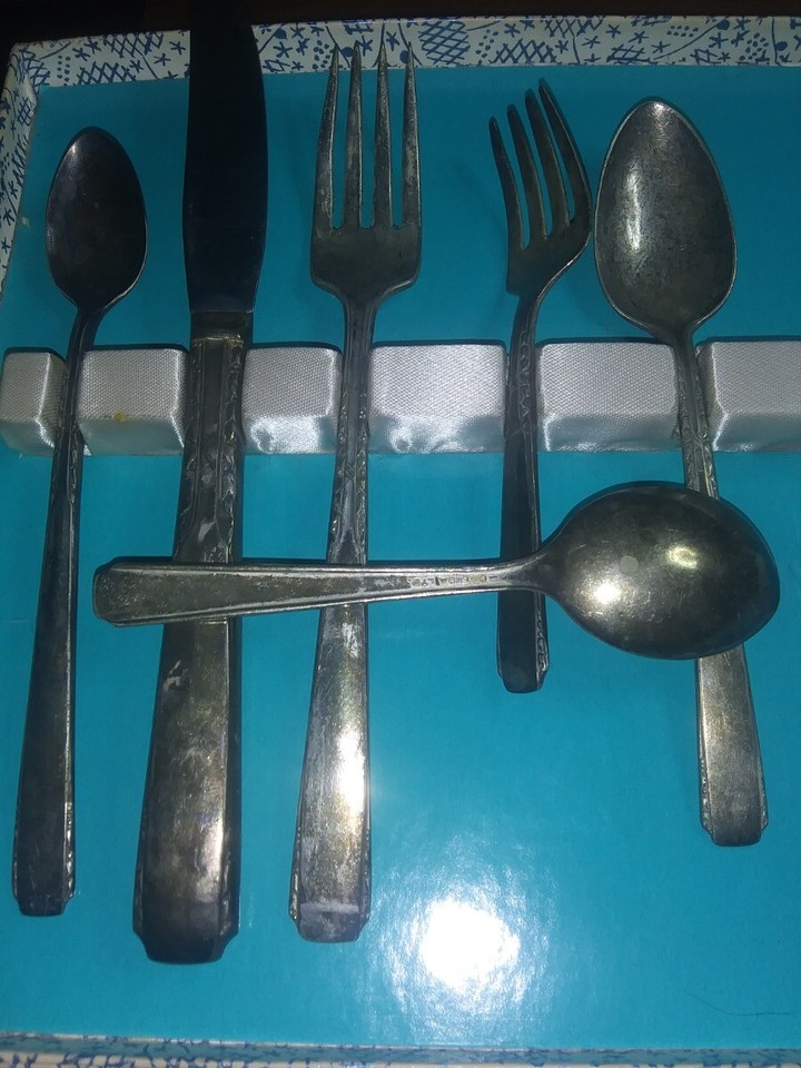 Vintage Oneida 6 Piece Child Baby Stainless Silverware Set with box | eBay