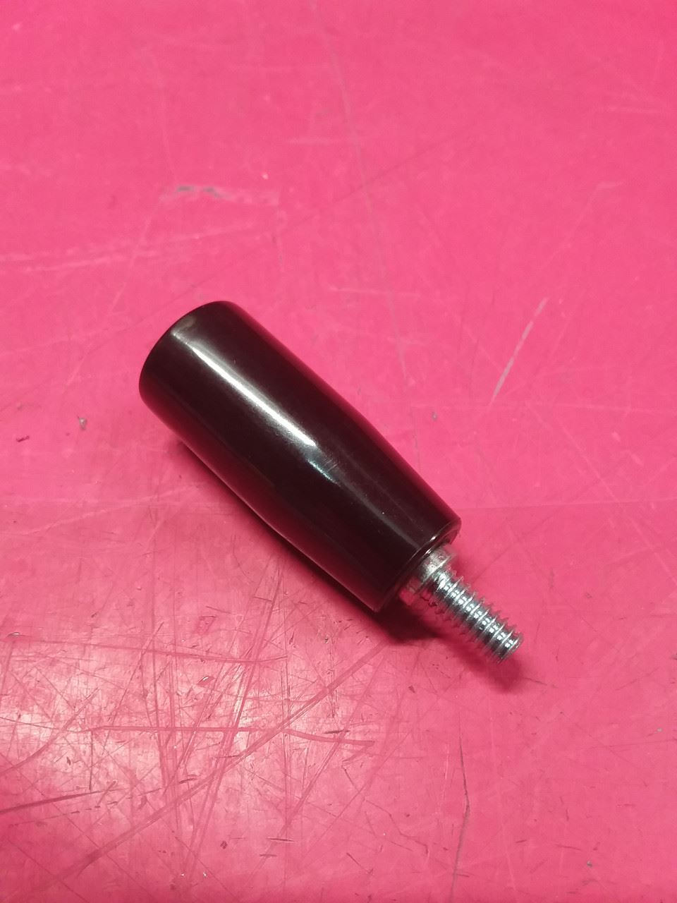 McMaster-Carr 6308K42 Threaded Stud w/ Revolving Grip Handle 1/4"-20 ...