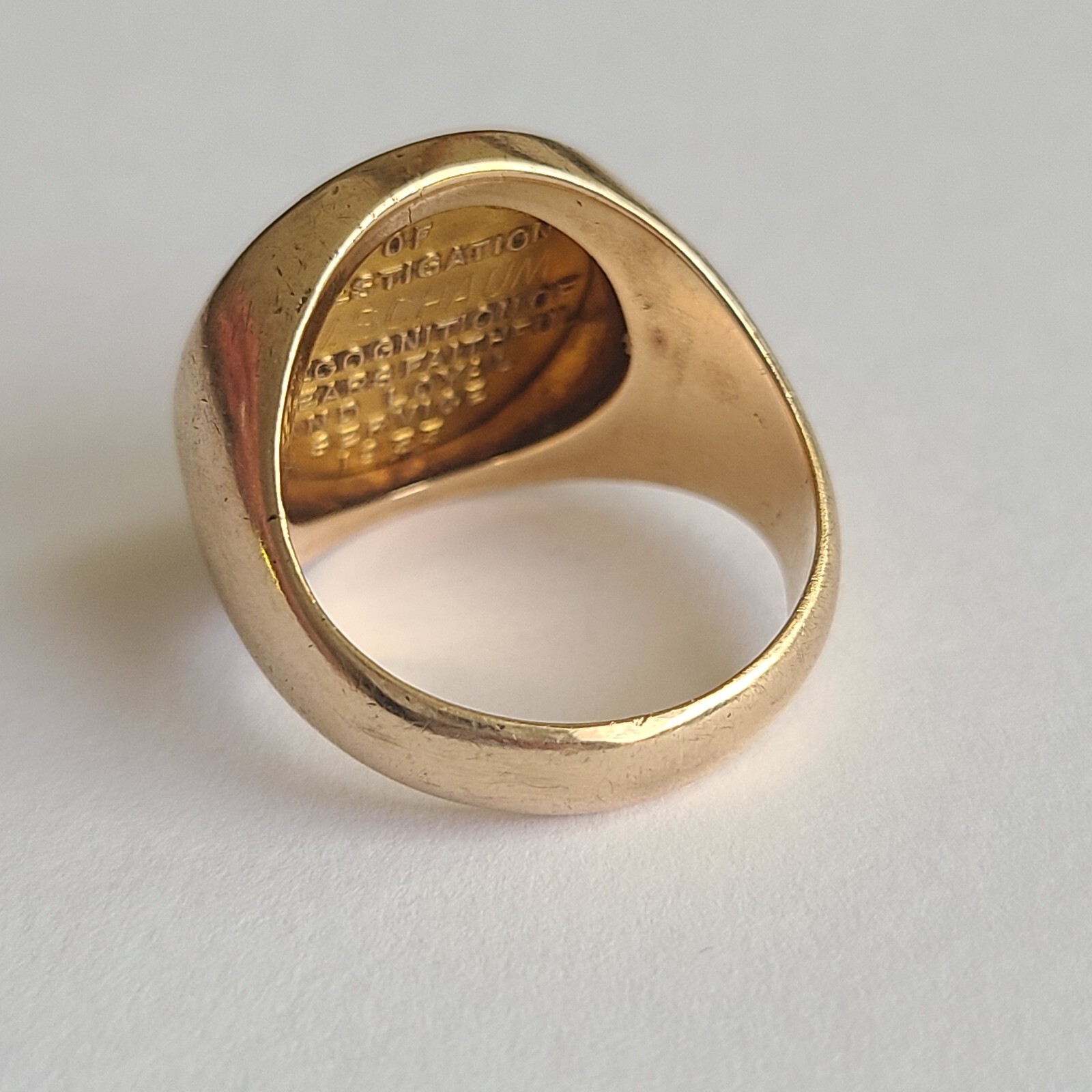 RARE 10K GOLD 1955 FBI NAMED AGENT 10 YEAR SERVICE RI… - Gem