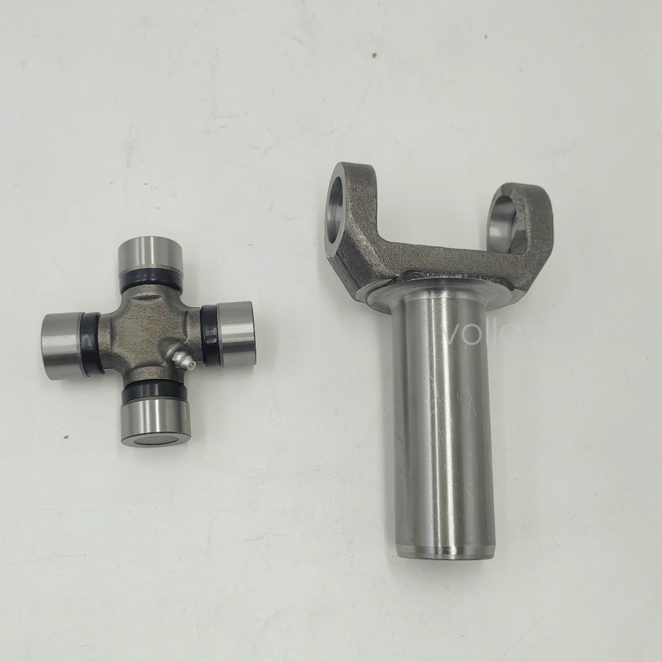 5-153X U Joint Kit &Transmission Slip Yoke 1310 Series GM Turbo 350 ...
