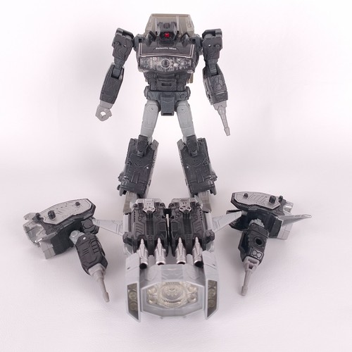Transformers Galactic Man Shockwave Complete Siege Leader Class ...