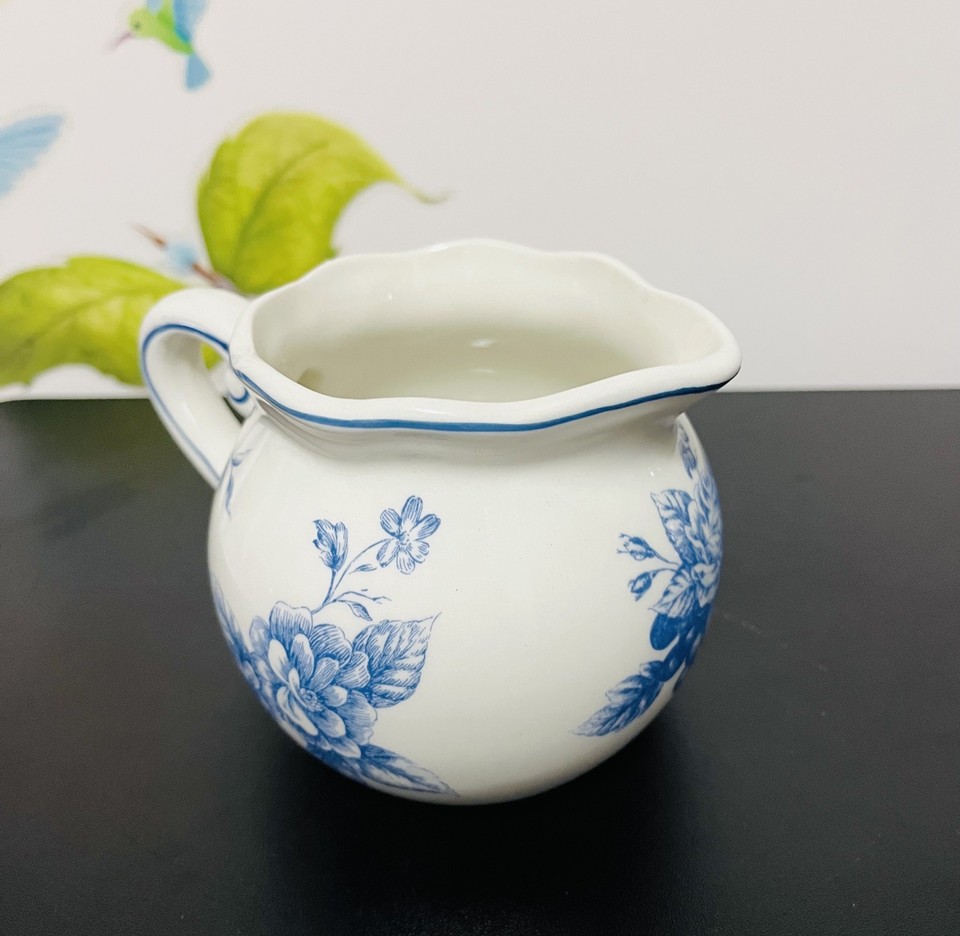Maxcera Blue & White Toile Large Creamer Floral Bunny Roses | eBay
