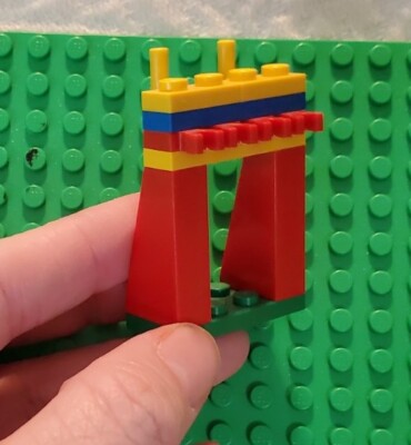 Vintage LEGO Castle: Knight's Challenge 6060 1584 Parts Weapon Holder ...