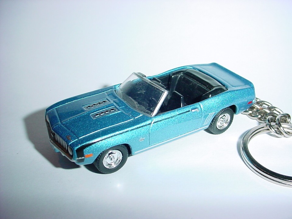 HOT 3D BLUE CHEVROLET CAMARO SS CUSTOM KEYCHAIN key keyring 69 muscle ...