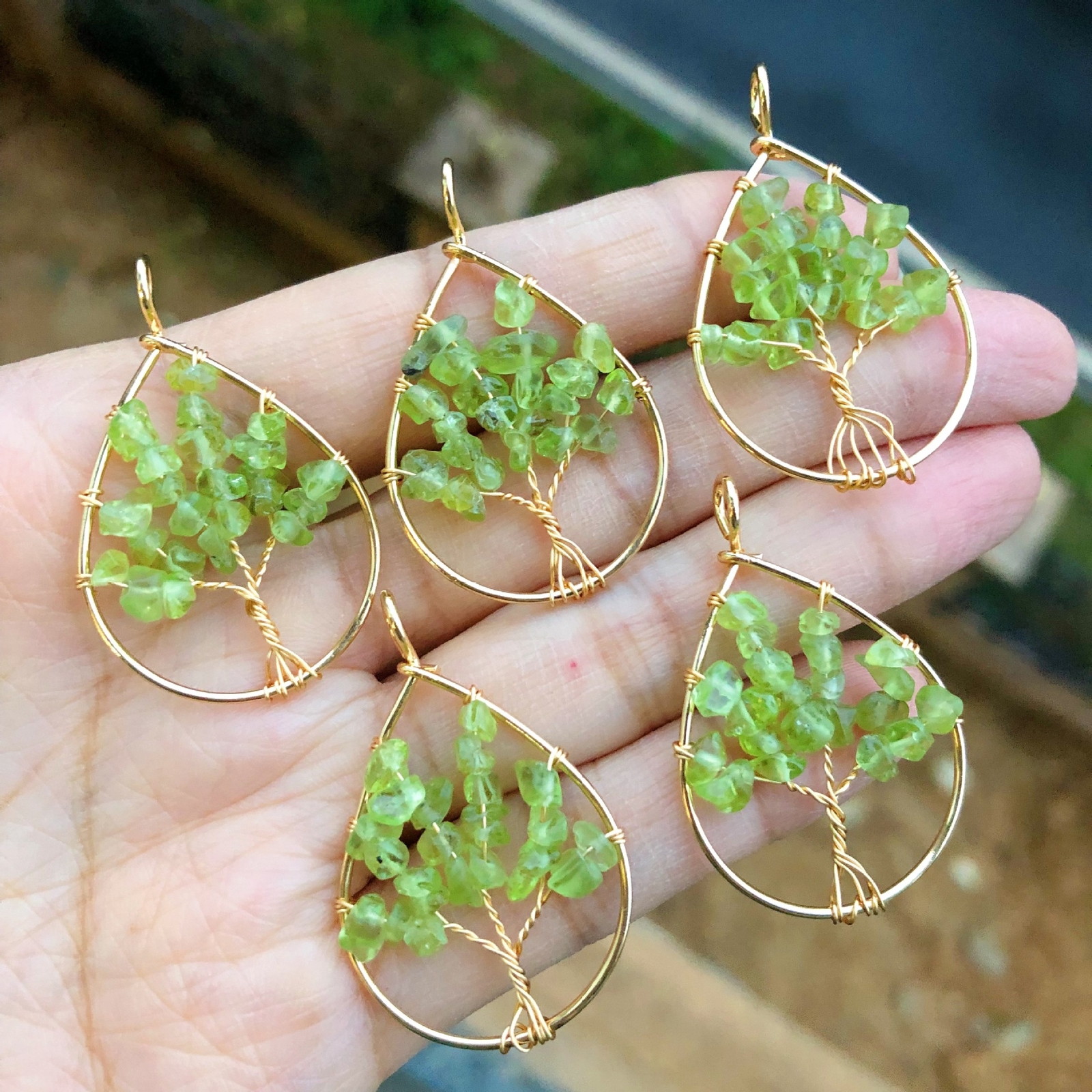 5PCS Yoga Olive Green Stone Gems Tree Of Life Pendants Reiki Healing ...