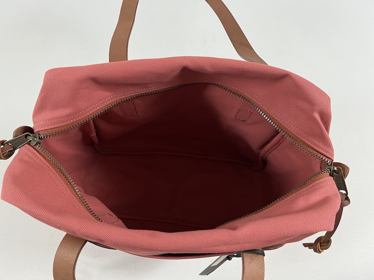 FILSON RUGGED TWILL TOTE BAG WITH ZIPPER CEDAR RED NWT FILSON RUGGED TWILL TOTE BAG WITH ZIPPER CEDAR RED NWT