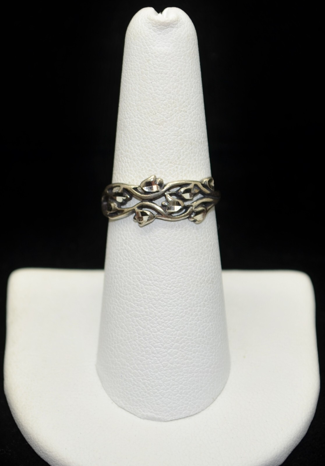 Sterling Silver Beautiful Vine Like Design Band Ring … - Gem