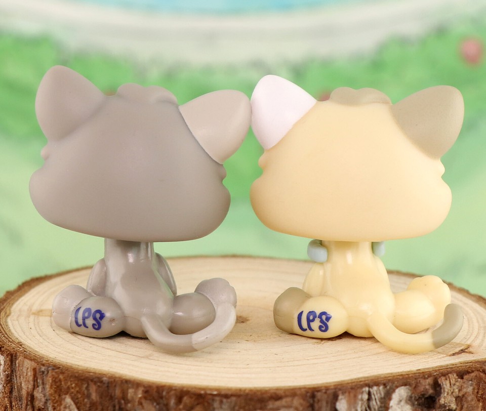 2pcs Pet Shop LPS Sitting Kitten Baby Cat Who Love LPS Kids Girl Boy ...