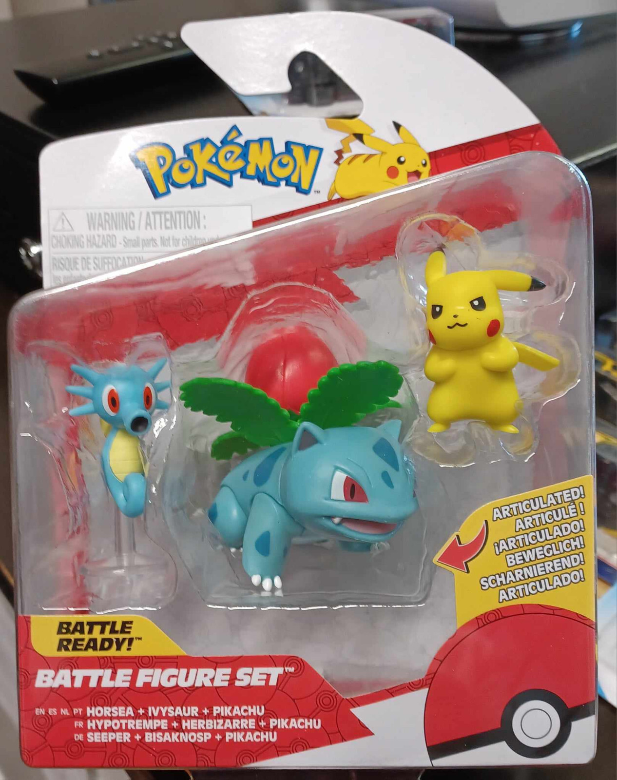 Jazwares Pokemon Battle Ivysaur, Pikachu & Horsea Battle Figure Set | eBay